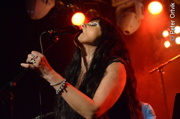 Martina Edoff Live i samband med relrease av självbetitlat album ...