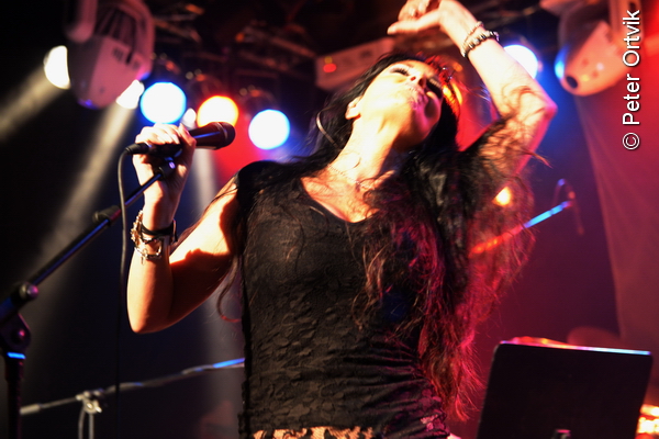 Martina Edoff Live i samband med relrease av självbetitlat album ...