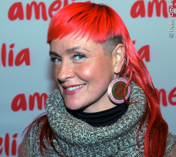 Födelsedagsfest för tidningen Amelia: 20år på banan. Frontface ...